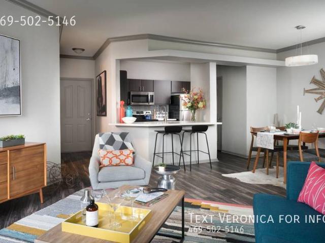 2 BR, 2 BA Apartment 10101 W Parmer Ln, Austin, TX 78717