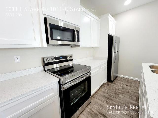 2 BR, 2 BA Apartment 1011 E Starr Rd 1011 C Starr, Mercedes, TX 78570