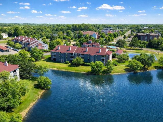 2 BR, 2 BA Apartment 1011 Runaway Bay Drive Unit 12141D, Lansing, MI 48917