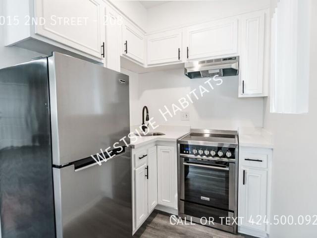 2 BR, 2 BA Apartment 1015 2nd Street, Santa Monica, CA 90403