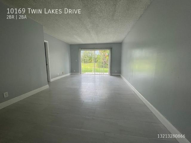 2 BR, 2 BA Apartment 10169 Twin Lakes Drive, Coral Springs, FL 33071
