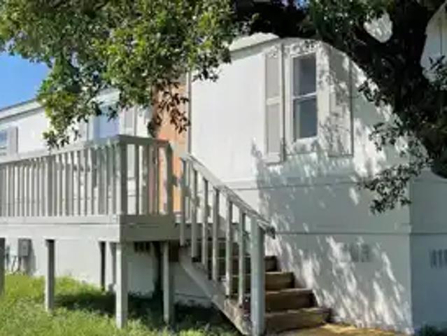 2 BR, 2 BA Apartment 101 41st St, Horseshoe Bay, TX 78657