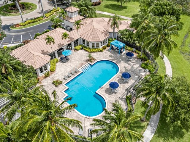 2 BR, 2 BA Apartment 10206 Stonehenge Cir Unit 1305, Boynton Beach, FL 33437