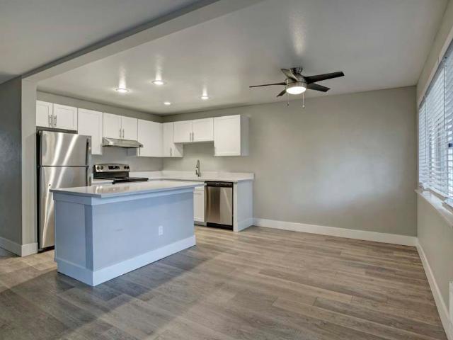 2 BR, 2 BA Apartment 1020 Central Avenue North Unit 204, Kent, WA 98031