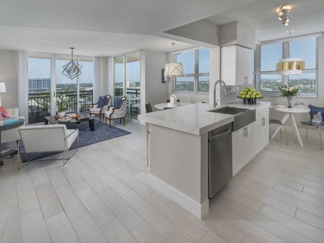 2 BR, 2 BA Apartment 1030 Seminole Drive Unit 0958, Fort Lauderdale, FL 33304