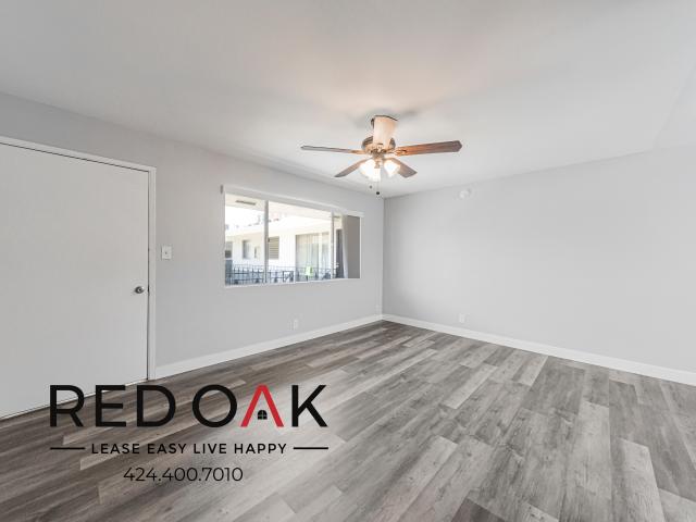 2 BR, 2 BA Apartment 1032 1036 S Normandie Ave, Los Angeles, CA 90006