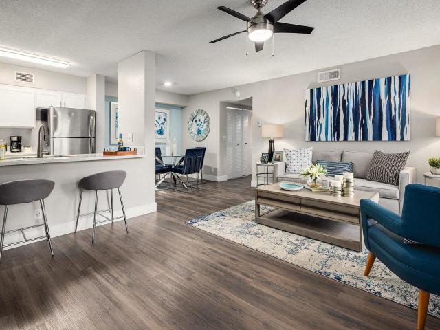 2 BR, 2 BA Apartment 10492 Boynton Place Circle Unit 727, Boynton Beach, FL 33437