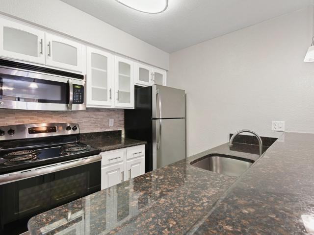 2 BR, 2 BA Apartment 10501 Steppington Drive Unit 232, Dallas, TX 75230