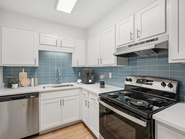 2 BR, 2 BA Apartment 1050 Capri Isles Blvd Unit Q302, Venice, FL 34292