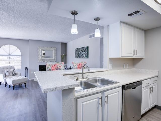 2 BR, 2 BA Apartment 1050 South Bill Martin Drive Unit 17 203, Tucson, AZ 85745