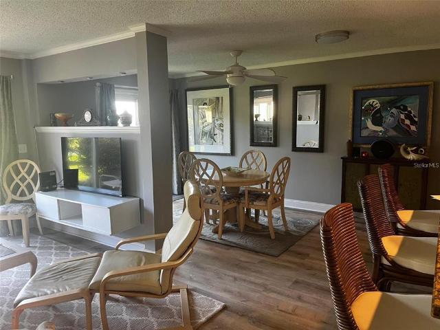 2 BR, 2 BA Apartment 1051 South Highland Street, Mount Dora, FL 32757
