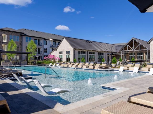 2 BR, 2 BA Apartment 1055 Memorial Bend Boulevard Unit 0318, Missouri City, TX 77459