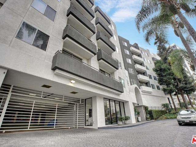 2 BR, 2 BA Apartment 10600 Wilshire Boulevard, Los Angeles, CA 90024