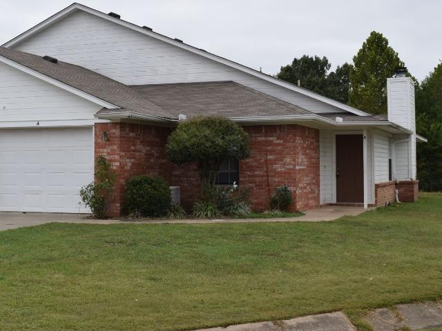 2 BR, 2 BA Apartment 1060 B Farley Circle, Greenwood, AR 72936