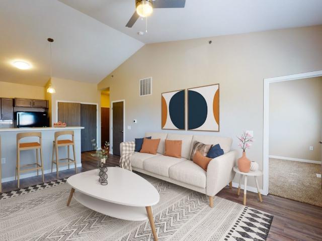 2 BR, 2 BA Apartment 1067 East 77th Street Unit 1065 1311, Sioux Falls, SD 57108
