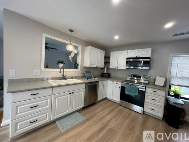 2 BR, 2 BA Apartment 106 Elm Street, Unit 2, Saco, ME 04072