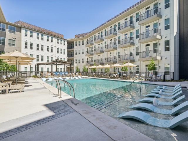 2 BR, 2 BA Apartment 10715 Garland Road Unit 1448, Dallas, TX 75218