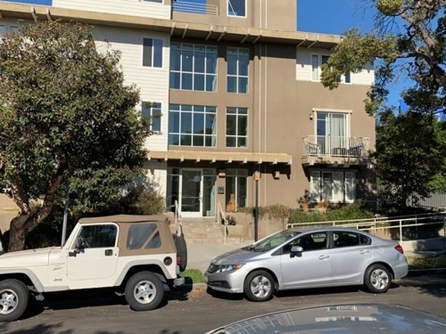 2 BR, 2 BA Apartment 10717 Lawler Street, Unit 201, Los Angeles, CA 90034