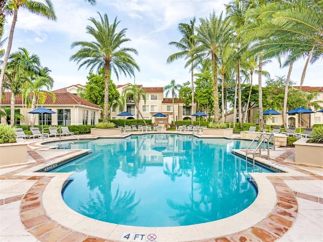 2 BR, 2 BA Apartment 10720 N Preserve Way Unit 12 204, Hollywood, FL 33025