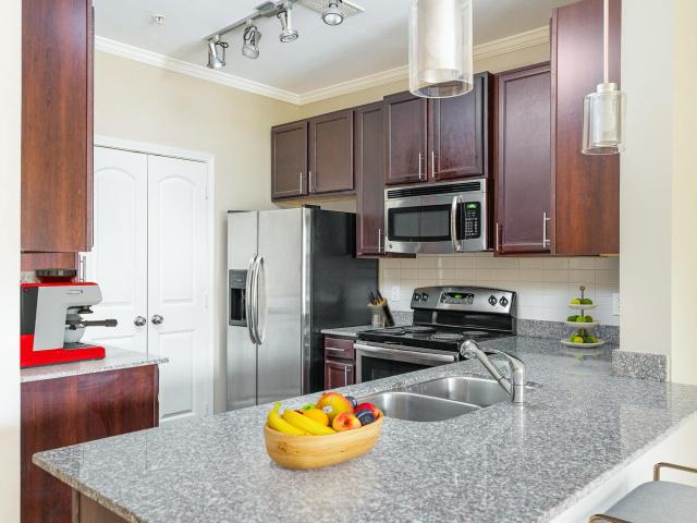 2 BR, 2 BA Apartment 1084 Oakland Ave West Unit 0519, Johnson City, TN 37601