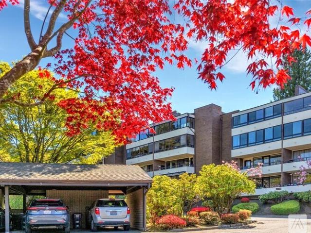2 BR, 2 BA Apartment 10911 Glen Acres Drive South, Unit 10911D, Burien, WA 98168
