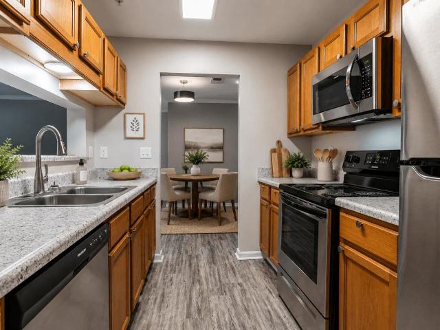 2 BR, 2 BA Apartment 10 Kensington Manor Drive Unit 700 717, Calera, AL 35040