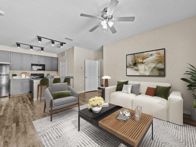 2 BR, 2 BA Apartment 1100 Mccann Road Unit B102, Longview, TX 75601
