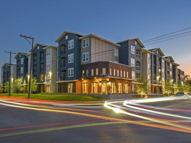 2 BR, 2 BA Apartment 1102 El Paso Street Unit 2 beds, 2 baths, $1242, San Antonio, TX 78207