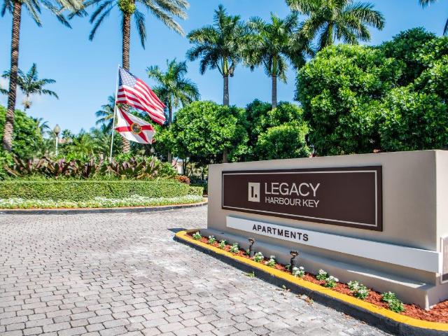 2 BR, 2 BA Apartment 11033 North Kendall Drive Unit N203, Miami, FL 33176