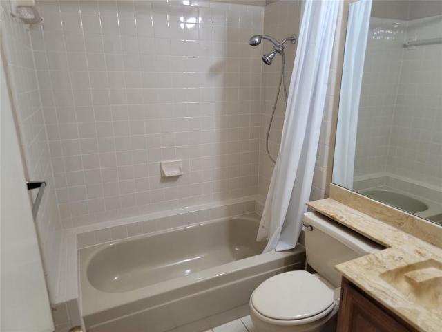 2 BR, 2 BA Apartment 1104 Horizon Trail, Arlington, TX 76011