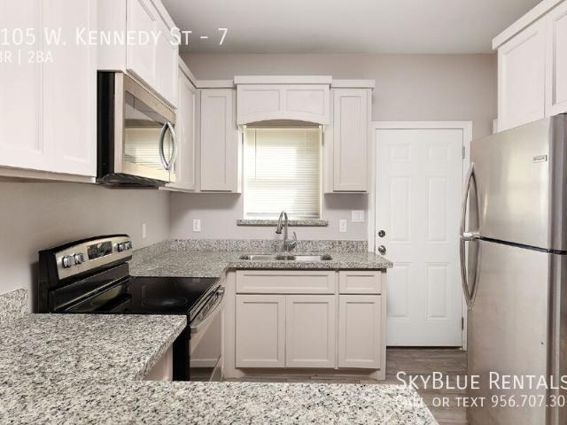 2 BR, 2 BA Apartment 1105 W. Kennedy St, Pharr, TX 78577