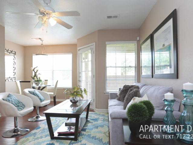 2 BR, 2 BA Apartment 1106 S Cherry StÂ, Tomball, TX 77375