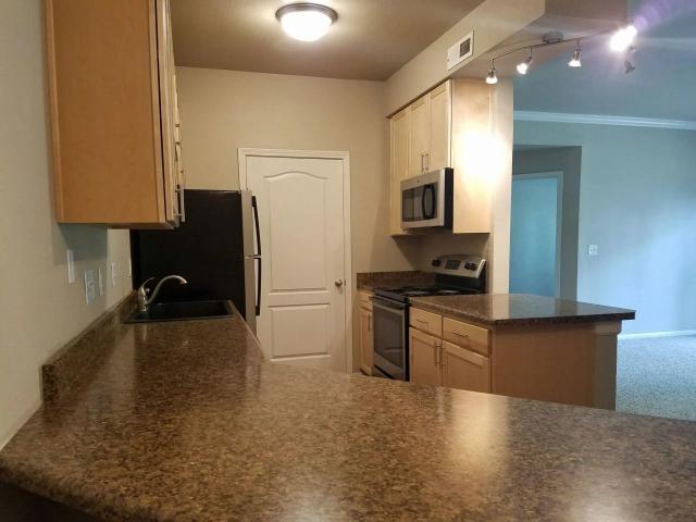 2 BR, 2 BA Apartment 11101 W 136th St Unit 00627, Overland Park, KS 66221