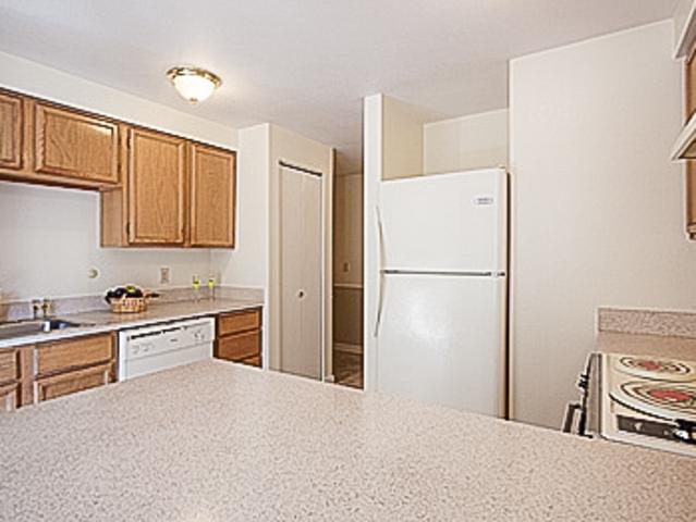 2 BR, 2 BA Apartment 11126 Southeast 256th Street Unit D301, Kent, WA 98030