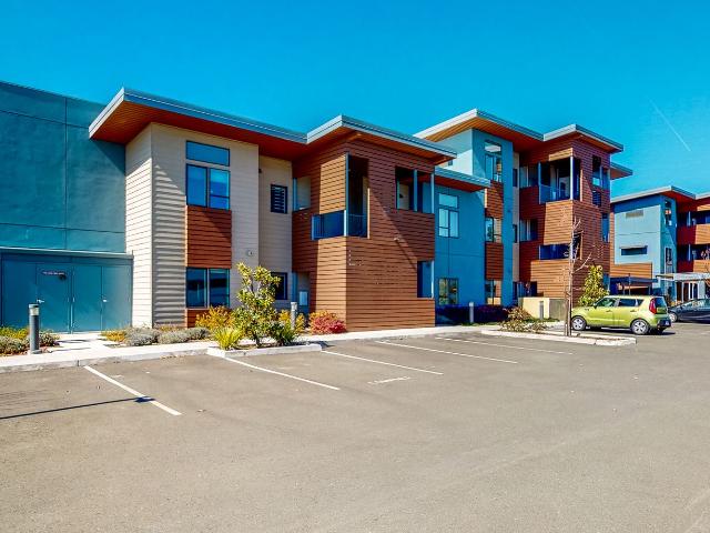 2 BR, 2 BA Apartment 1114 14th Street, Santa Rosa, CA 95404