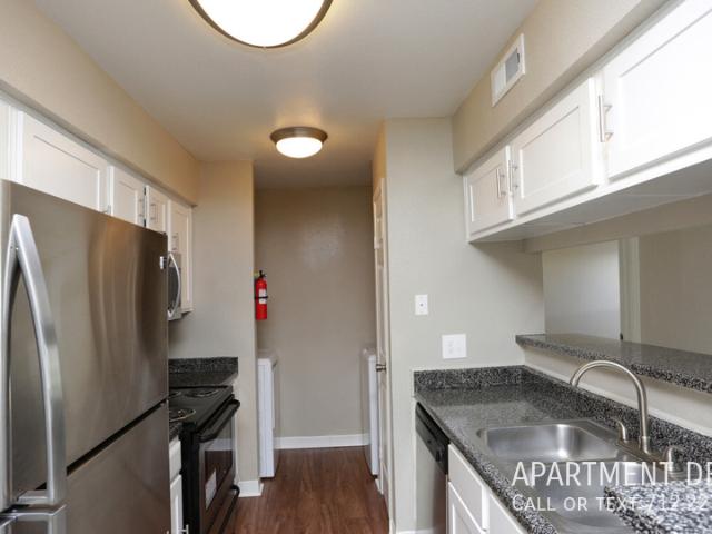 2 BR, 2 BA Apartment 1117 W Main StÂ, League City, TX 77573