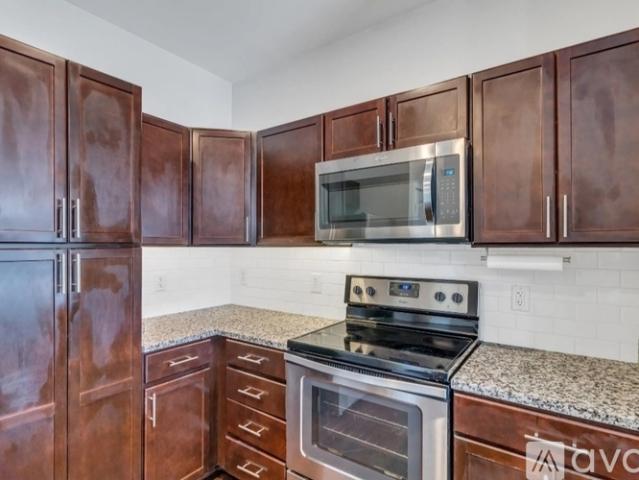 2 BR, 2 BA Apartment 1118 Litton Avenue, Unit 316, Nashville, TN 37216