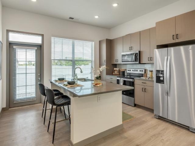 2 BR, 2 BA Apartment 11255 Slate Stone Dr Unit 09339, Fishers, IN 46037