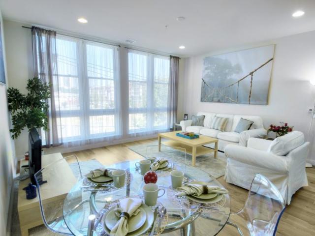 2 BR, 2 BA Apartment 1125 Jefferson St Unit 403, Hoboken, NJ 07030