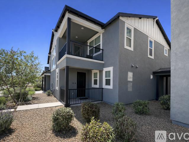 2 BR, 2 BA Apartment 11300 North Casa Dega Drive, Unit 1033, Surprise, AZ 85388