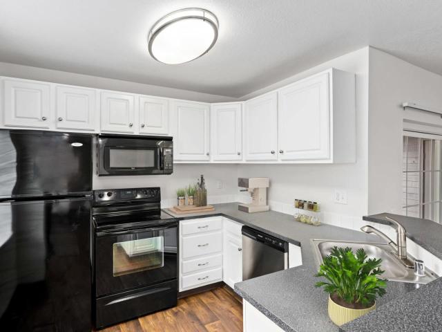 2 BR, 2 BA Apartment 11301 NE 7th St Unit 0X07, Vancouver, WA 98684