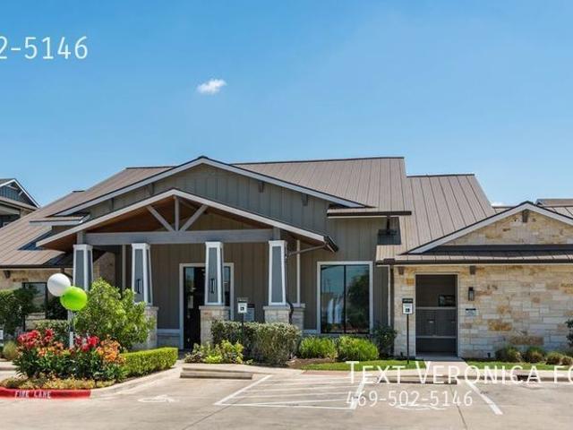 2 BR, 2 BA Apartment 11301 Farrah Ln, Austin, TX 78748