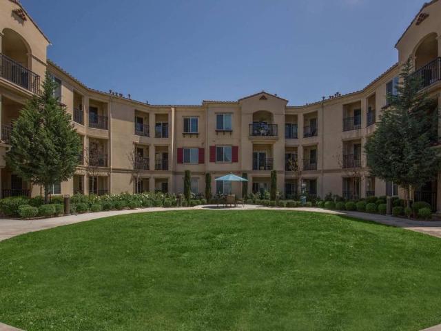2 BR, 2 BA Apartment 11405 Central Ave Unit M118, Chino, CA 91710