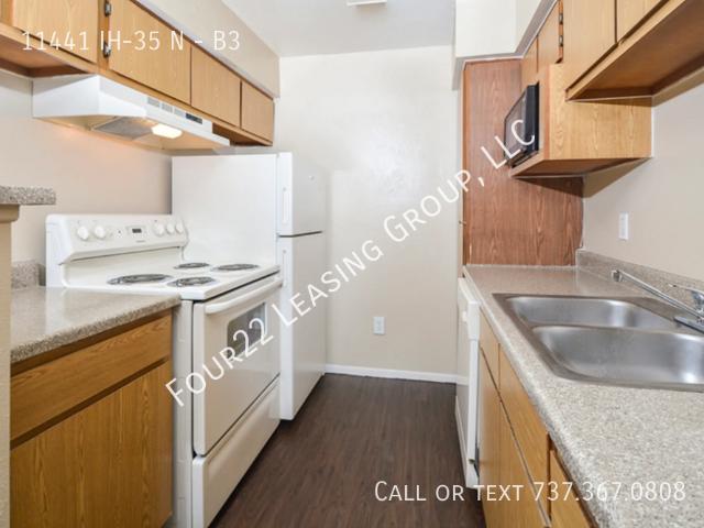 2 BR, 2 BA Apartment 11441 IH 35 N, Austin, TX 78753