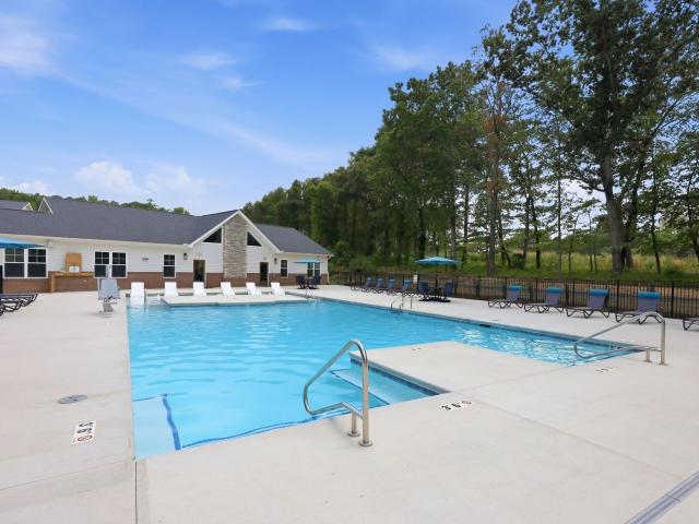 2 BR, 2 BA Apartment 1147 Midpines Drive Unit 447, Sanford, NC 27330
