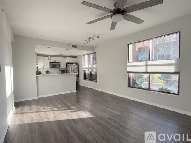 2 BR, 2 BA Apartment 1150 J Street, Unit 107, San Diego, CA 92101