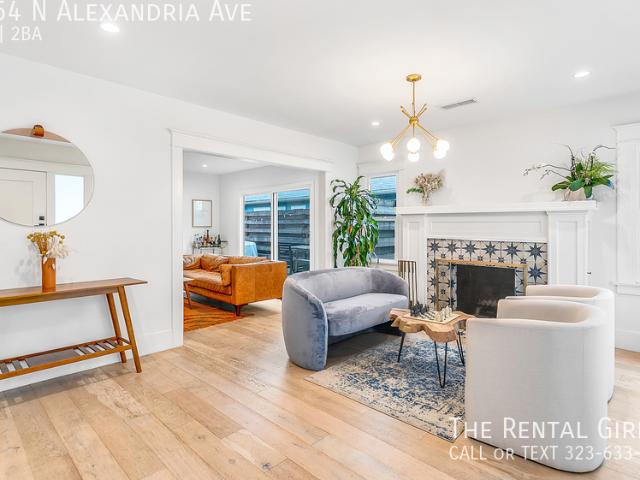 2 BR, 2 BA Apartment 1154 N Alexandria Ave, Los Angeles, CA 90029
