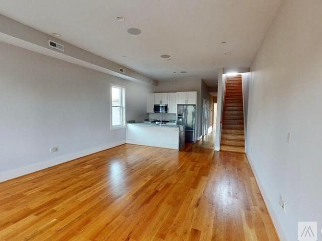 2 BR, 2 BA Apartment 1159 Oates St NE, Unit 3, Washington, DC 20002