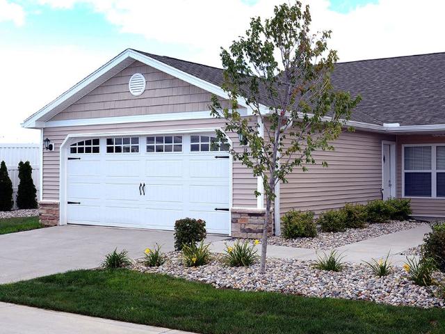 2 BR, 2 BA Apartment 11801 Durham Road Unit 16D, Southgate, MI 48195
