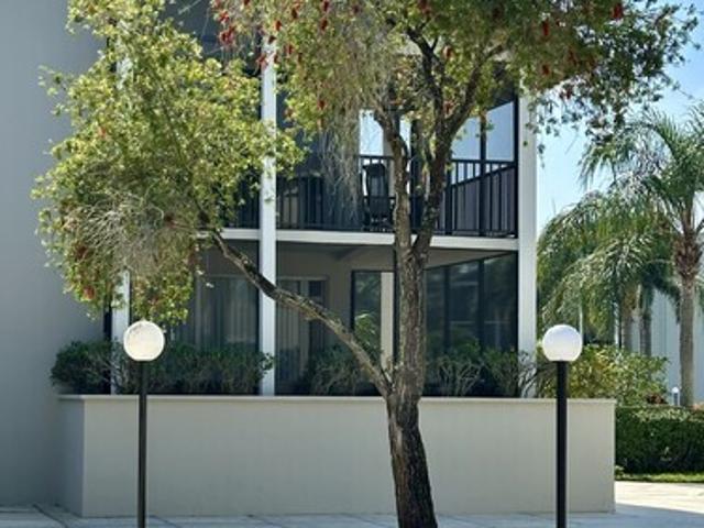 2 BR, 2 BA Apartment 11811 Avenue Of The Pga, Unit Bldg 2 Apt 2B, Palm Beach Gardens, FL 33418